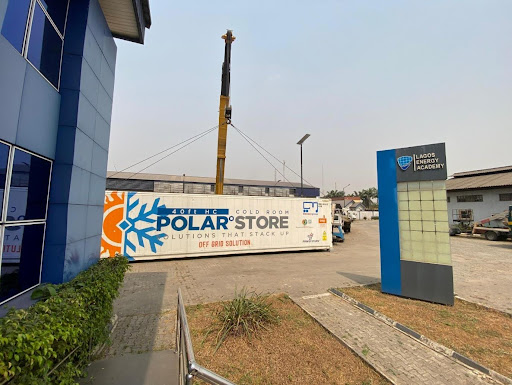 Solar-Powered Demonstration Cold Store Arrives Lagos – RenewableTechNigeria